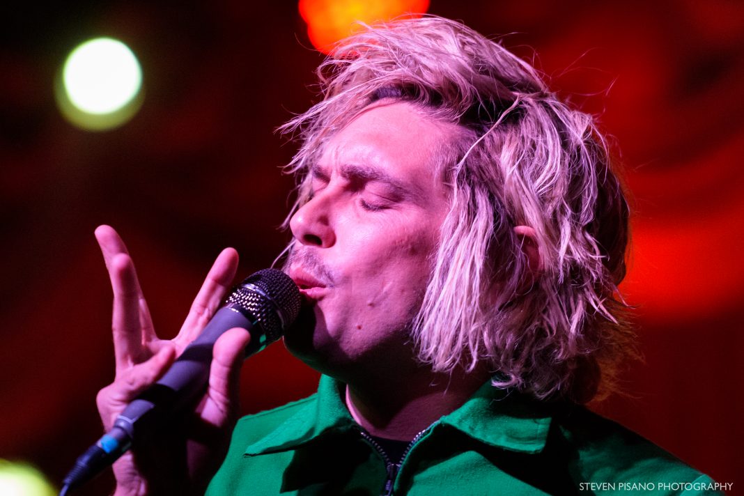 New music (and sound) from The Growlers - The Lutrinae