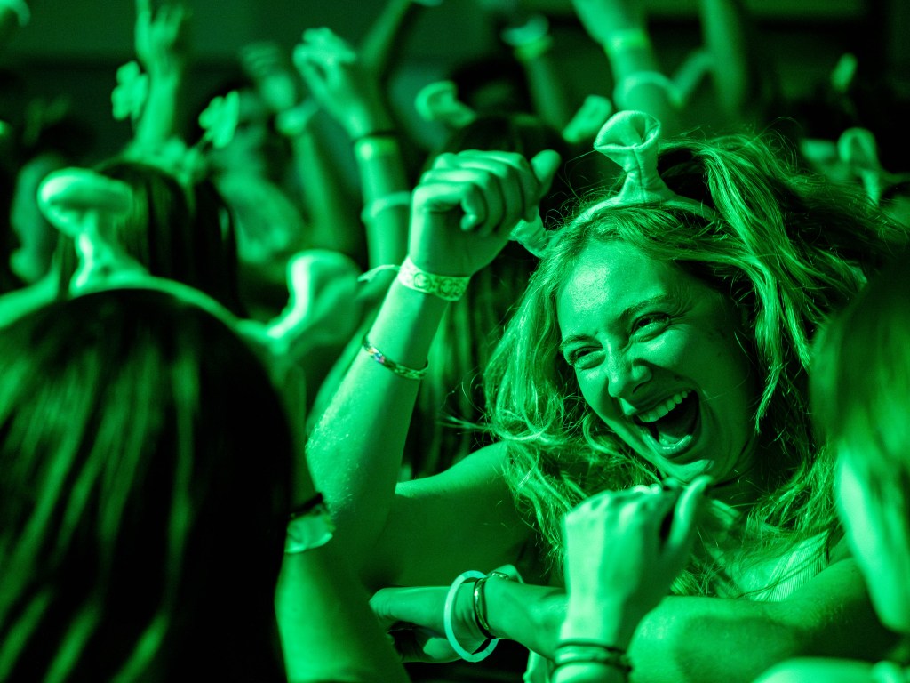 Swamp Rave, an All-Star event - The Lutrinae